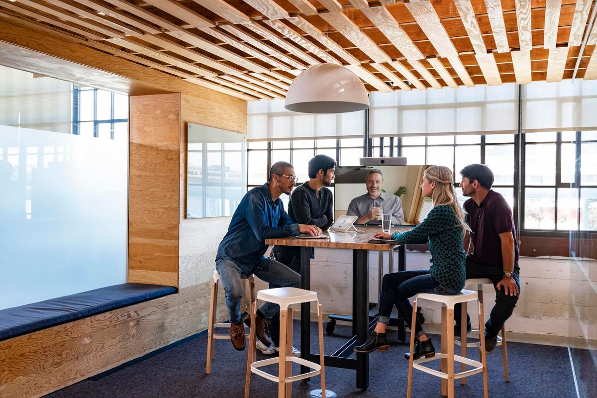 Collaboration in 2020: Top Tips for Meeting Room Technology - WWT