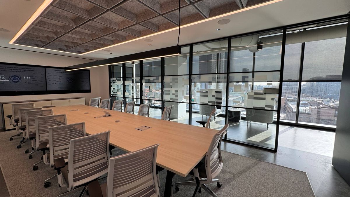 Transforming Meeting Rooms into Strategic Collaboration Tools - WWT